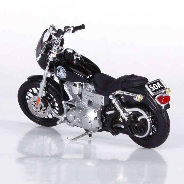 Купить Модель машины Мэй Чи цифра 1:18 сплава украшения моделирования ...