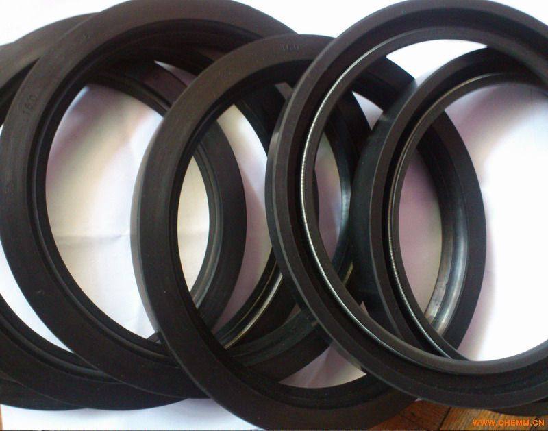 HG4-338-66 J型无骨架油封 丁氰耐油橡胶密封圈油封 200*235*18