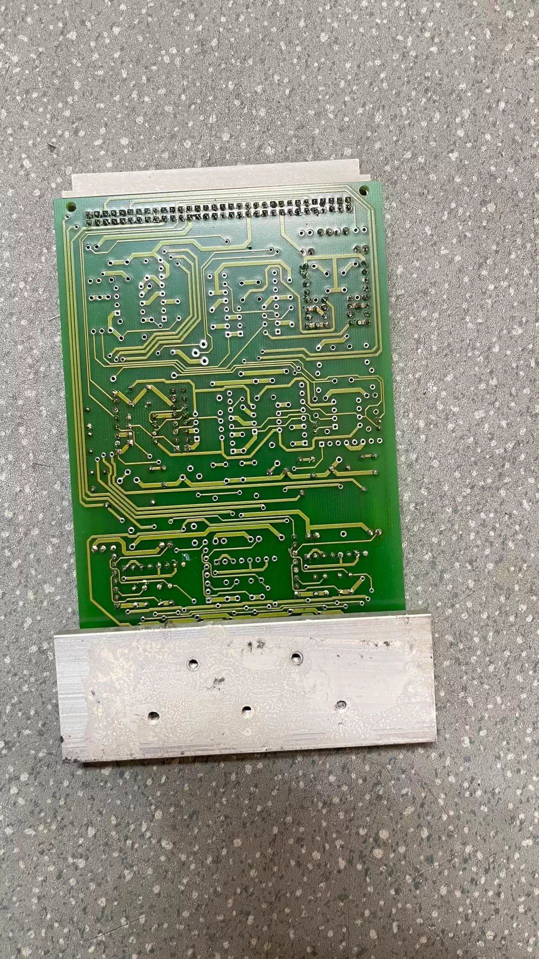 HIFIDIY论坛-分享LM4766.LM1876的PCB文件 - Powered by Discuz!
