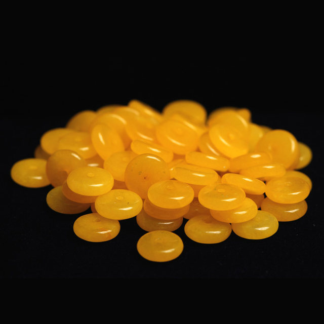 Cowhide, horn, chalcedony, ivory fruit separator, coconut shell, olive ...