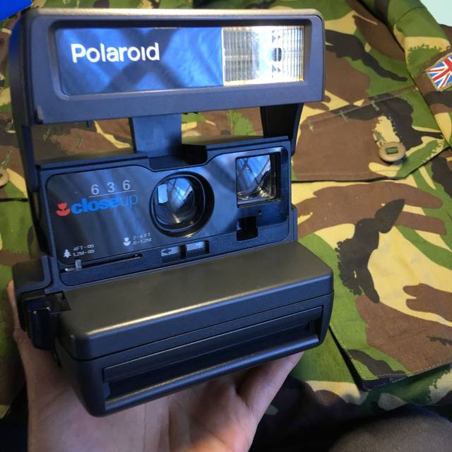 Poli Lai 636 shooting the camera with a box with a new machine, a new ...