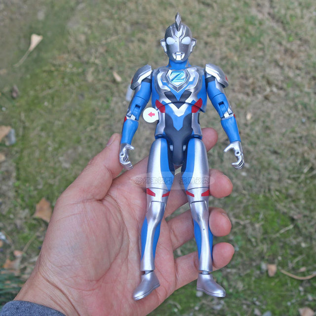 Bandai super movable Ultraman Zeta voice original form 17.5cm tall doll ...