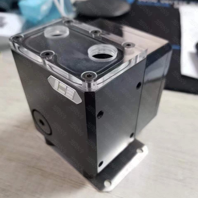 IceMan Cooler split water-cooled mini 2U server water tank DDC/D5 water pump integrated POM black