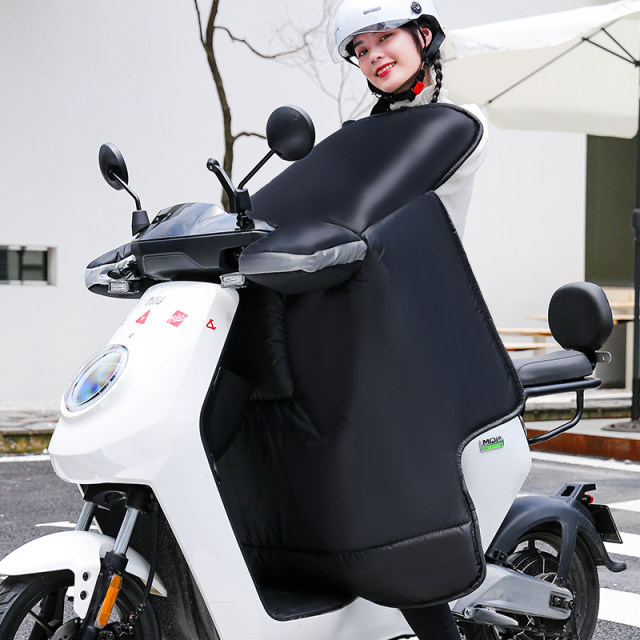 Electric vehicle windshield is plus velvet thickened battery bicycle ...