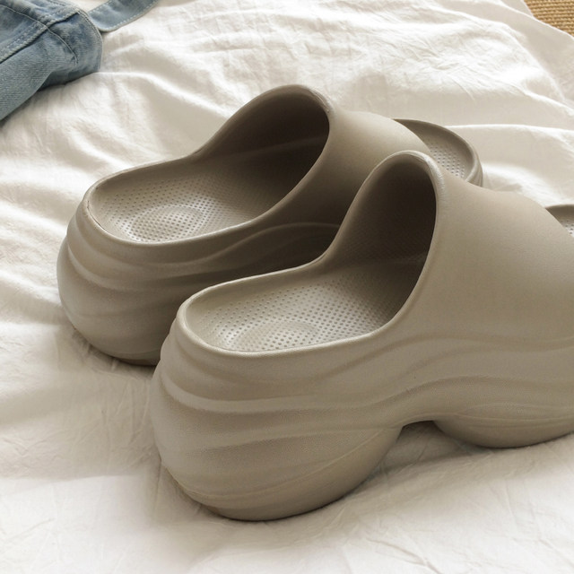 Thick-soled high-heeled slippers for women in summer, fashionable style ...