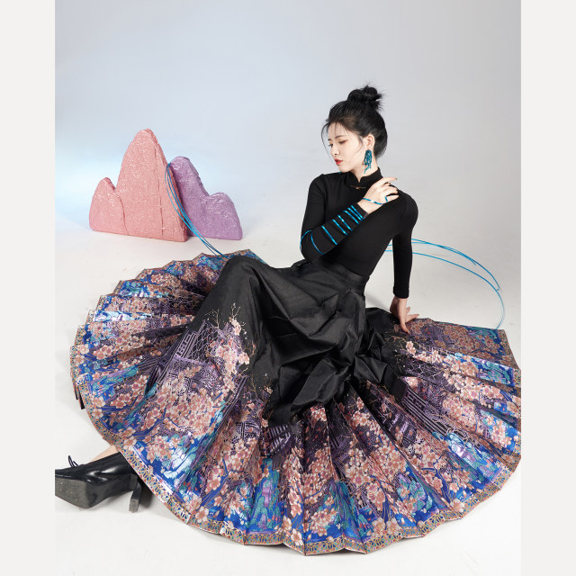 Luo Fu Meng Zhi Zhi Bian Make -making Hanfu Horse Skirt Women's Set ...