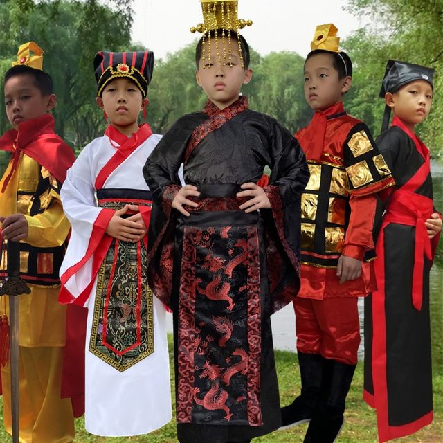 Textbook drama Zou Ji satirized the performance of King Qi's costume ...