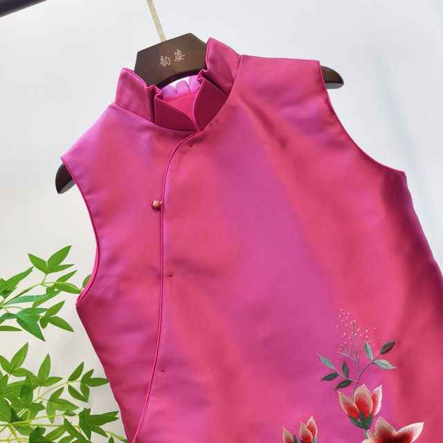 Xiazi Chen style Chinese style modified embroidered short cheongsam top ...