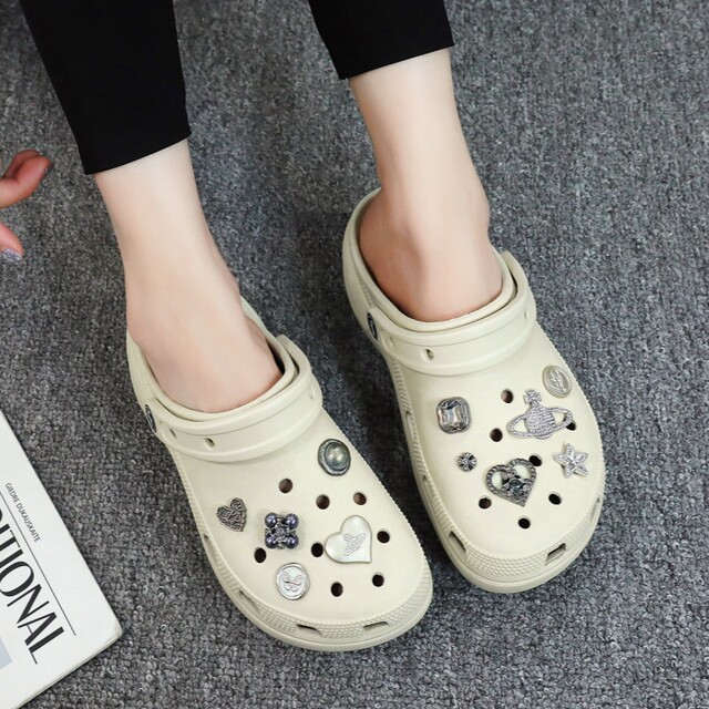 2025 new cloud hole shoes for women in summer anti-slip soft bottom bag ...