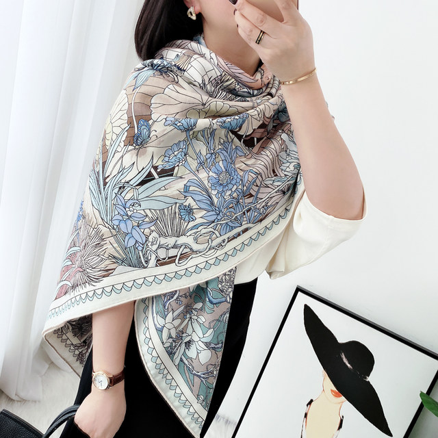Double-sided two-color silk wool large square scarf European and ...
