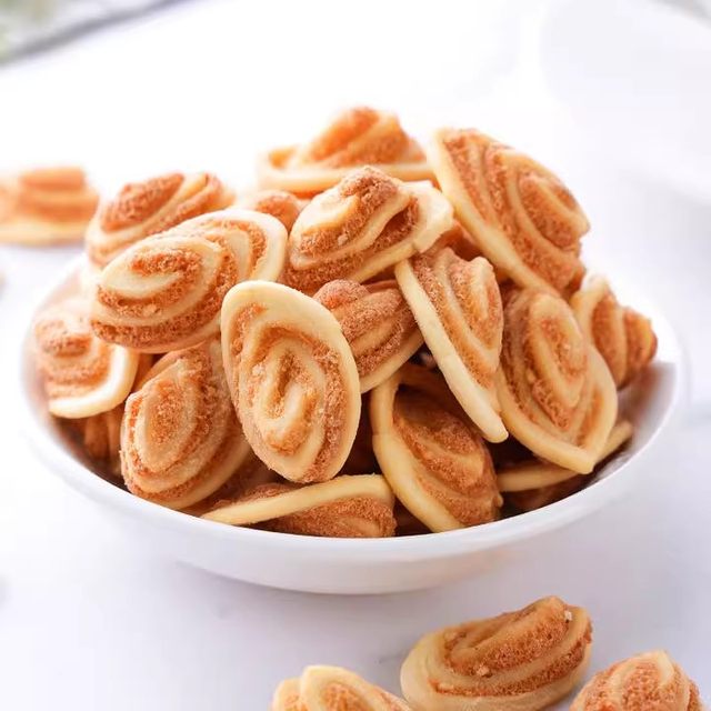 Cat ear snacks small package cat ear cake nostalgic craving gift ...