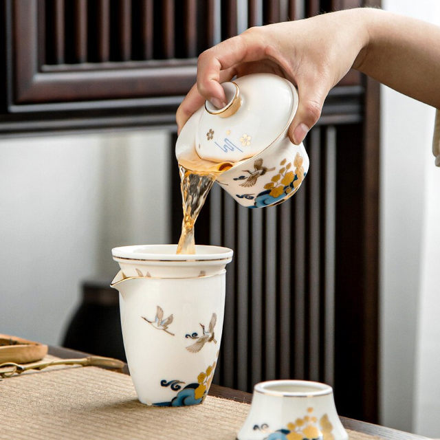 Gold inlaid jade, sheep fat porcelain lady exquisite high -end tea set ...