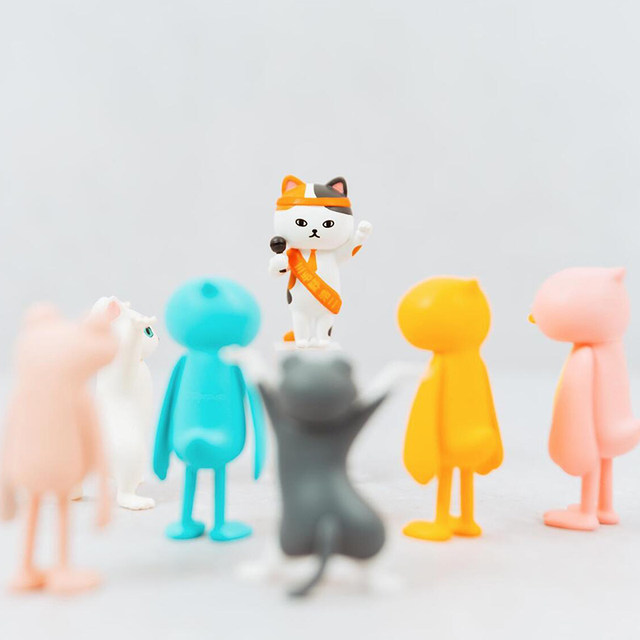 Japanese genuine Qualia election cat Gacha election conference speeches ...