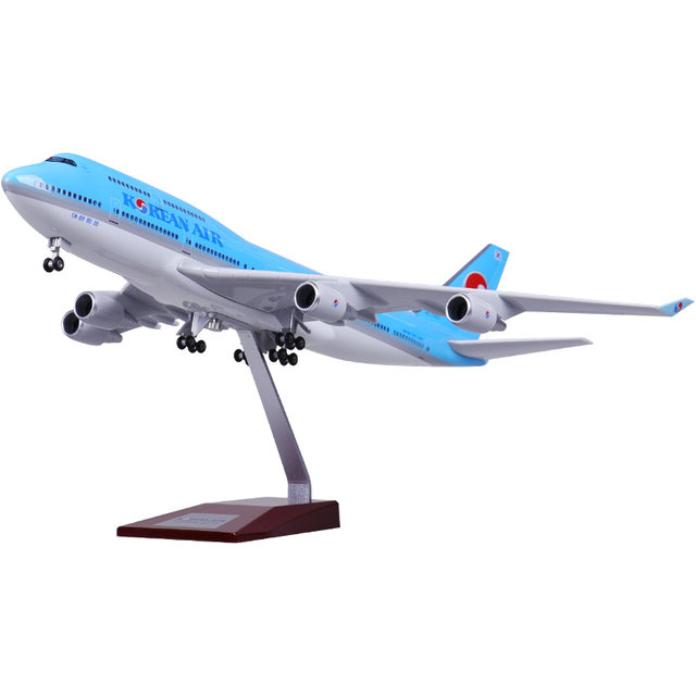 Aircraft model with wheels and lights aviation simulation assembly of ...