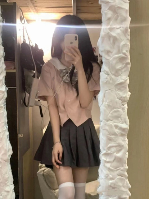 Summer milk outfit can be salty or sweet fried street lively and ...