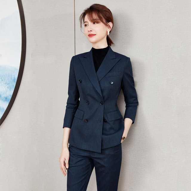 Formal women's suits, high-end suits, feminine front desk receptionist ...