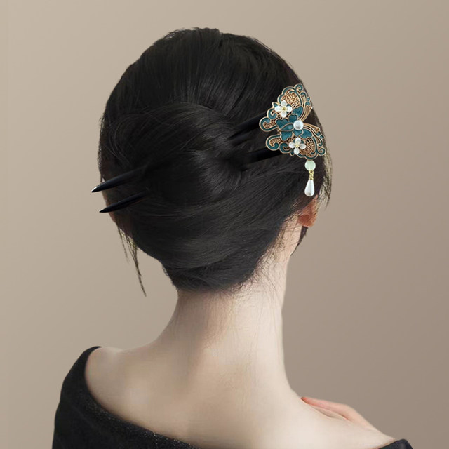 Jingtai Blue Butterfly U -shaped buns ~ National Wind Miao Xinjiang ...