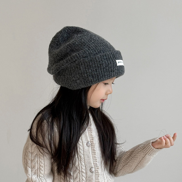 Children's hats autumn and winter girls wool hats piles of hats boy ...