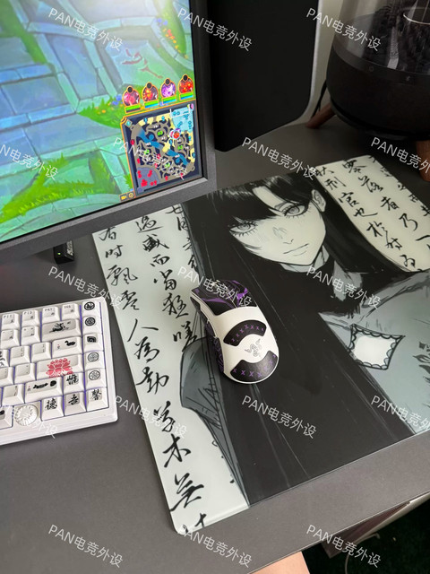 E-sports glass mouse pad two-dimensional Chinese ink black and white ...