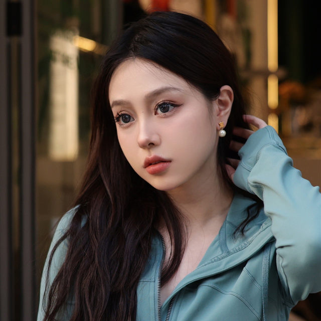 CE Arc de Triomphe Mini Pearl Earrings Gold Silver Needle Hypoallergenic Light Luxury Niche ...