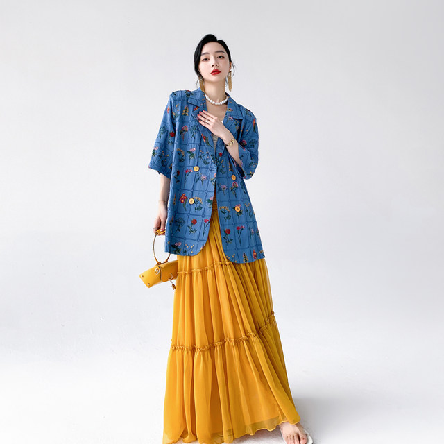 AKSAYA design sense niche fashionable and fashionable retro short ...