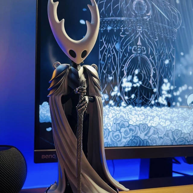 Hollow Knight Pale Prince Figure Desktop Ornament Game Peripheral ...