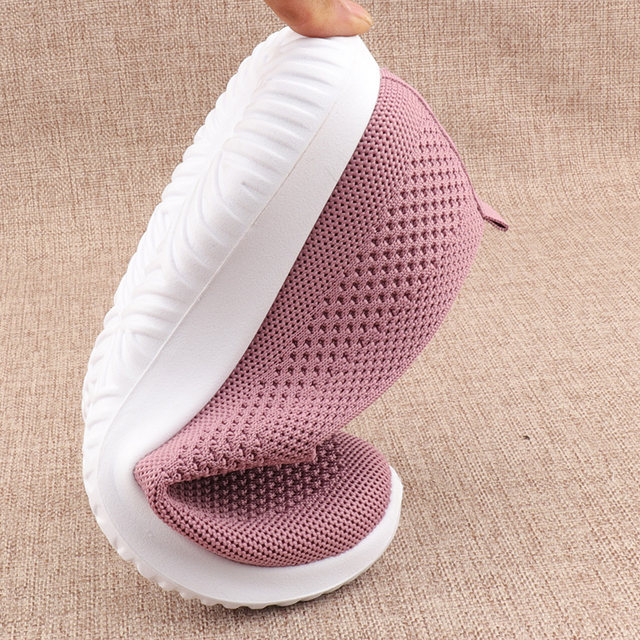 Old man spring and autumn old Beijing cloth shoes women's network shoes ...