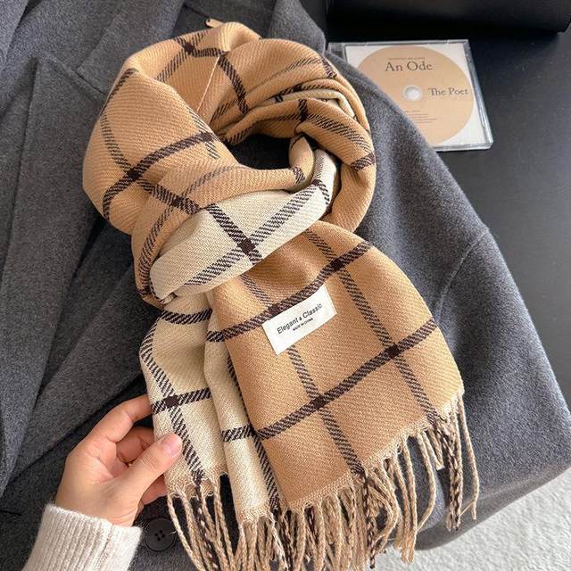 Autumn and winter new Nordic simple houndstooth plaid scarf British ...