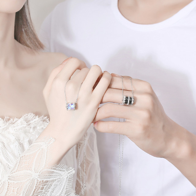 Net red Xiaoman waist S925 sterling silver necklace female light luxury niche design sense ...