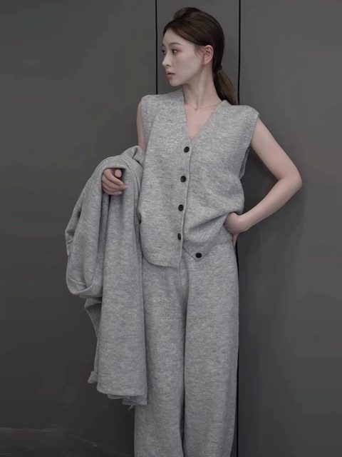 Western high -level sensor knitted three -piece set female 2023 autumn ...