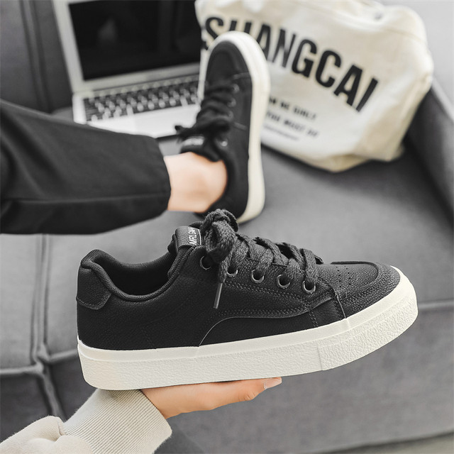 Picking out foreign trade men's flat bottom shoes Spring and autumn ...