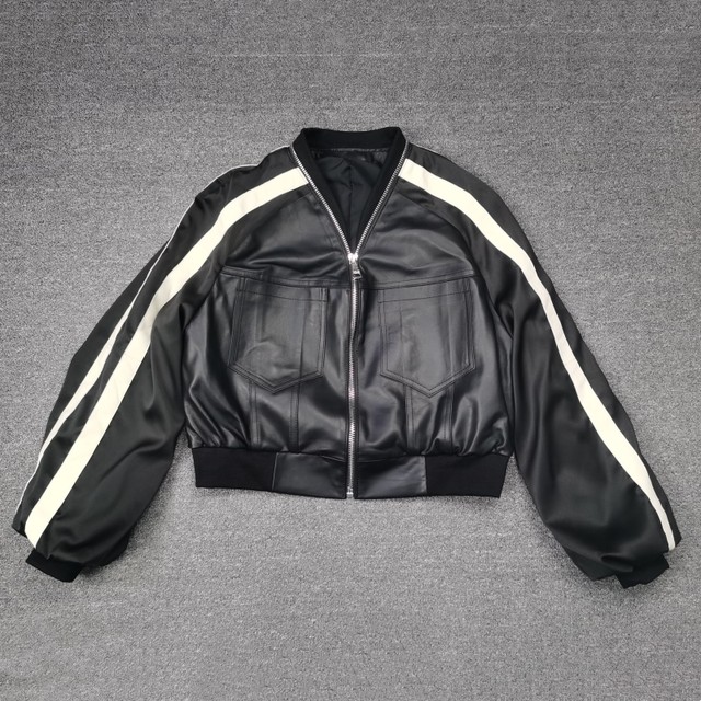 Contrasting splicing cloth leather V -neck zipper leather baseball ...