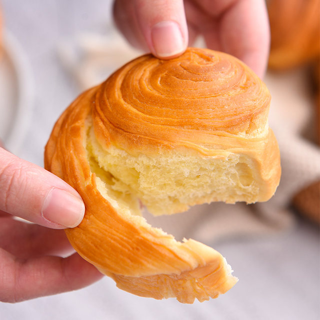 Hand-torn bread whole box breakfast pastry healthy snack snacks fill ...