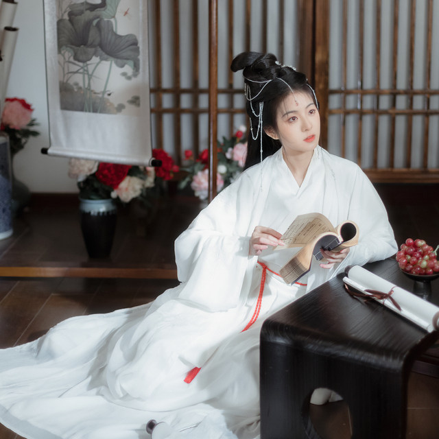 Shuangxue's original divine girl Hanfu Wei Jin wind loops cross-shoulder collar waist wide ...