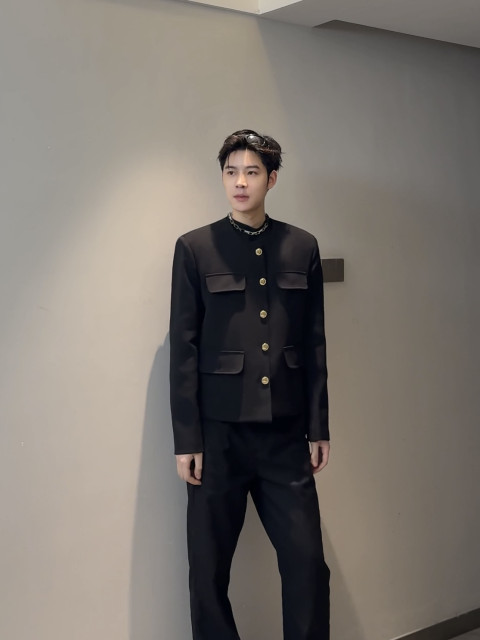 Timely Yudong Gao Ding Copper Buckle Black Fragrant Black suit jacket