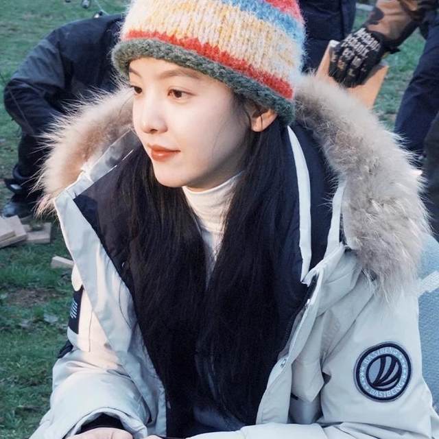 Mortal Song Ruonan Li Xiaoyue's same style colorful rolled edge ...