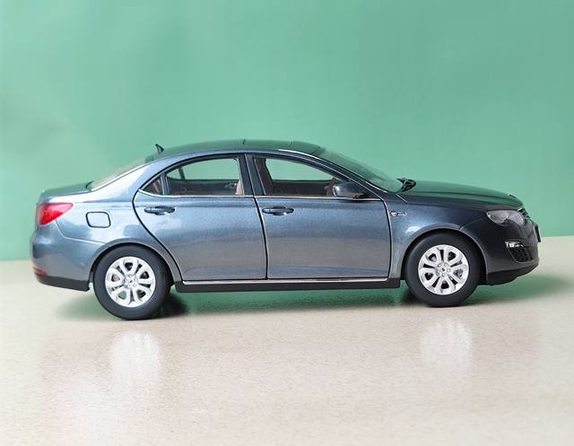 1:16 original SAIC Roewe 550 car model ROEWE old model 2008-2012 car model