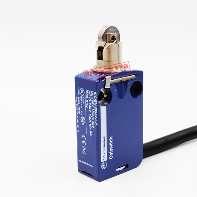 Schneider Limited Stroke Switch XCMD2102L2 sensor ZCMD21 metal roller ...