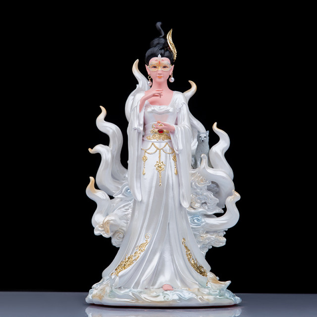 Nine-tailed goddess statue resin nine-tailed nine-girl statue spirit ...