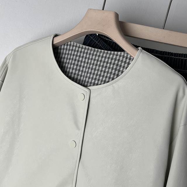 Design sense in early spring, versatile, soft and glutinous PU leather ...