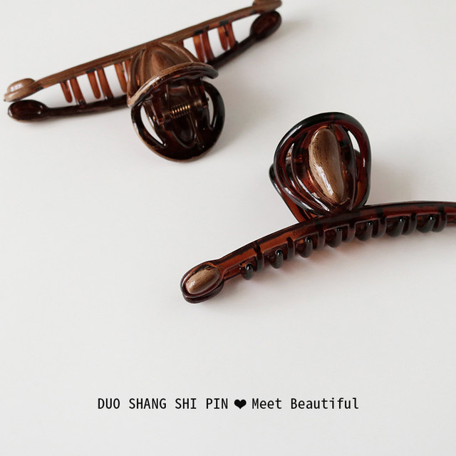 Caramel coffee color wood grain grasping clip female ancient atmosphere ...