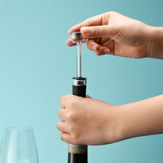 Red wine bottle plug red wine plugs and creative air -saving bottle ...