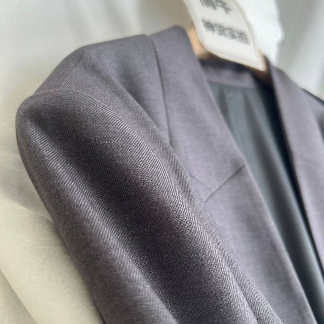 Qianniu high-end] Nearly ten thousand in counter! High-end wool stand ...