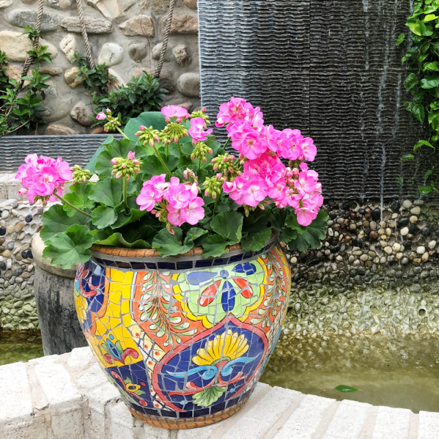Spanish round large flower pot high -end ceramic mosaic landing garden ...