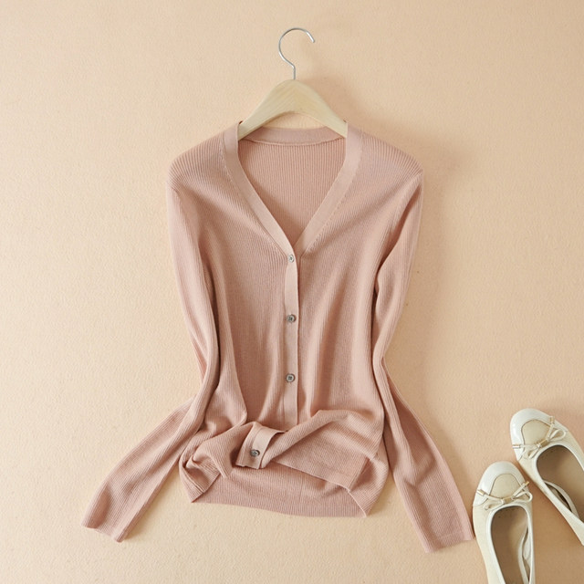 Spring and autumn new feel comfortable Merrust wool single buckle V ...