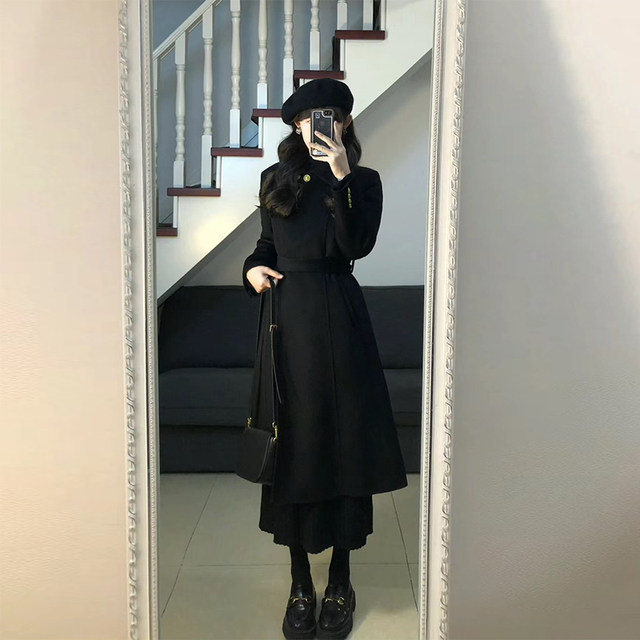 Hepburn style high -level black woolen coat female autumn and winter ...