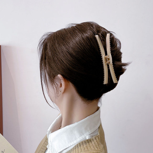 Frosted hair clips with dense teeth for broken hair, simple and ...