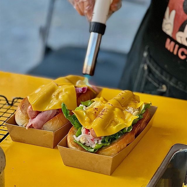 Bakery sausage can praise the sandwich bakery and packing box long ...