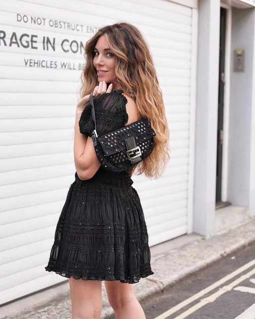 Braz high -definition black square collar bubble sleeve tight wrinkle ...