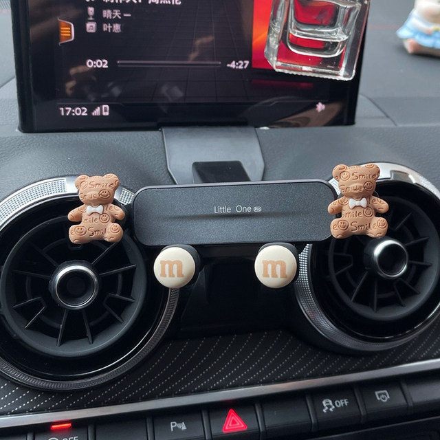 Specially used for Audi A3/Q2L car mobile phone holder car navigation modified buckle base ...